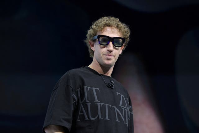 Mark Zuckerberg been quietly been working on a new look and he really ...