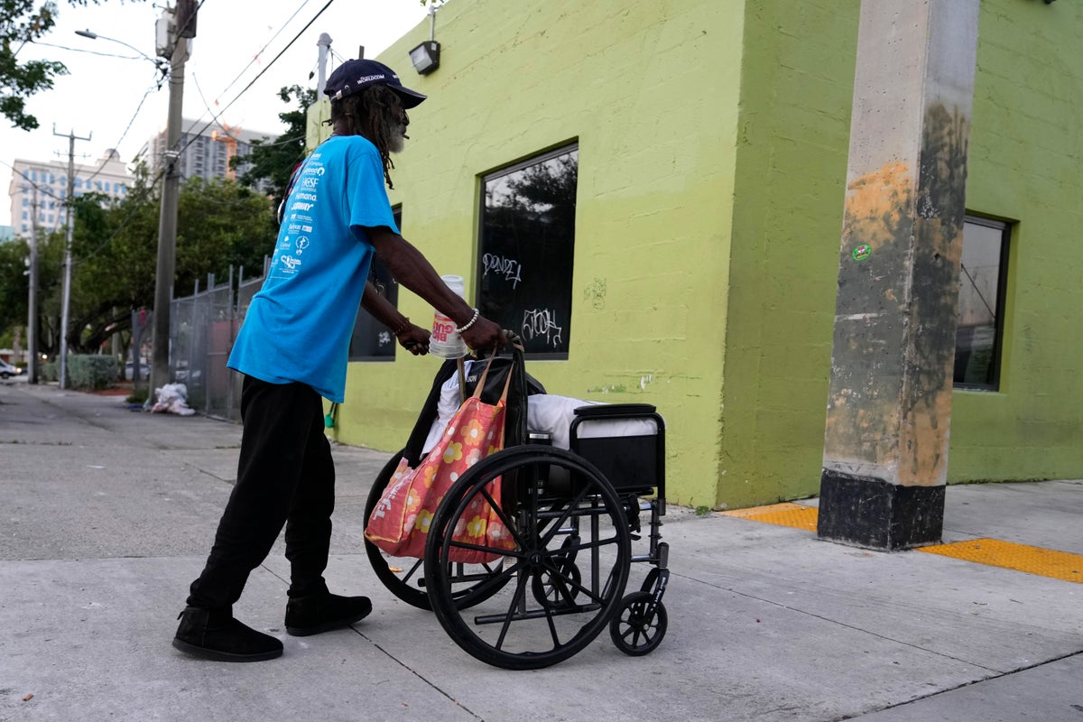 Florida enacts tough law to get homeless off the streets, leaving ...