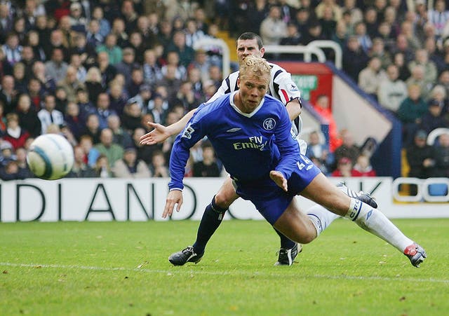 Eidur Gudjohnsen’s son faces Chelsea 19 years after appearing on pitch ...
