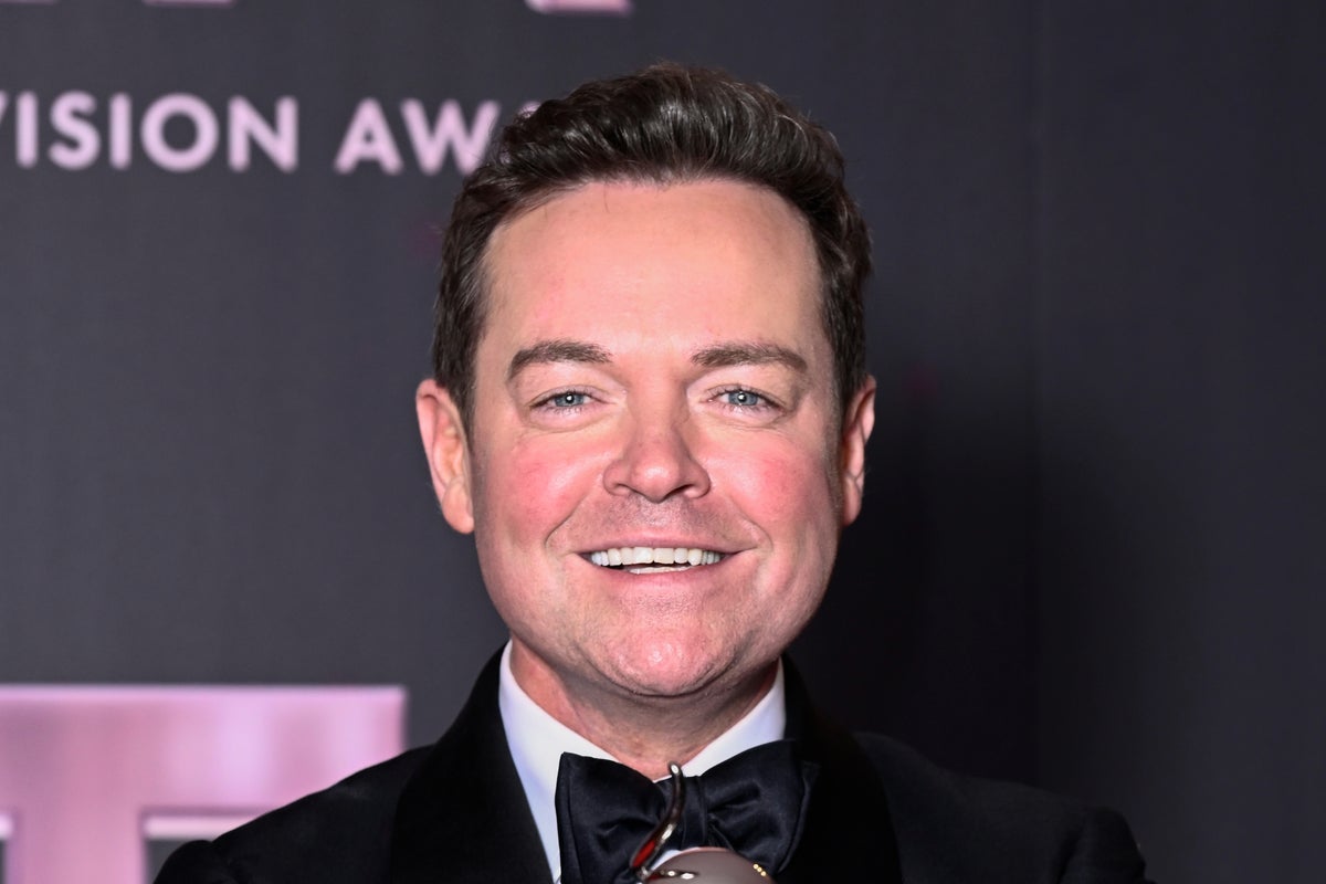 Stephen Mulhern rushed to hospital after feeling unwell at Pizza ...