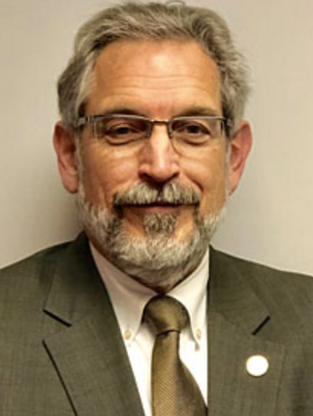 MAGA superintendent says he was fired for promoting Kirk Cameron book ...