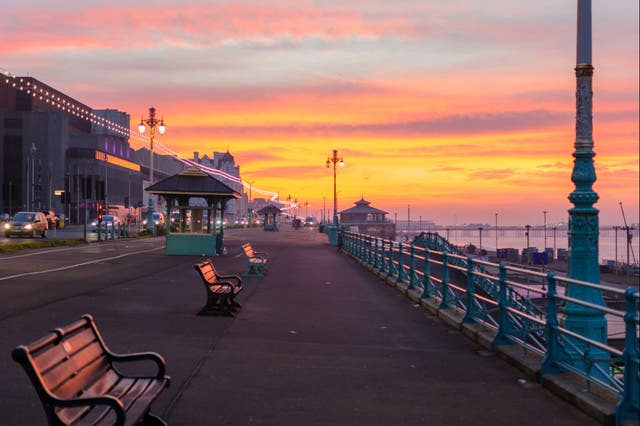 Brighton tourist tax suggested by expert amid overcrowding claims | The ...