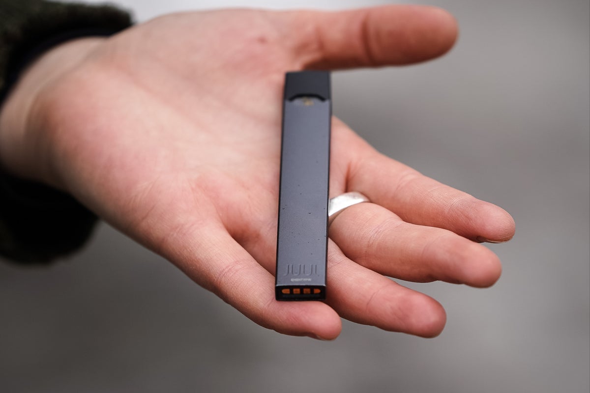 Gen Z reacts to unexpected payouts from Juul class-action lawsuit ...