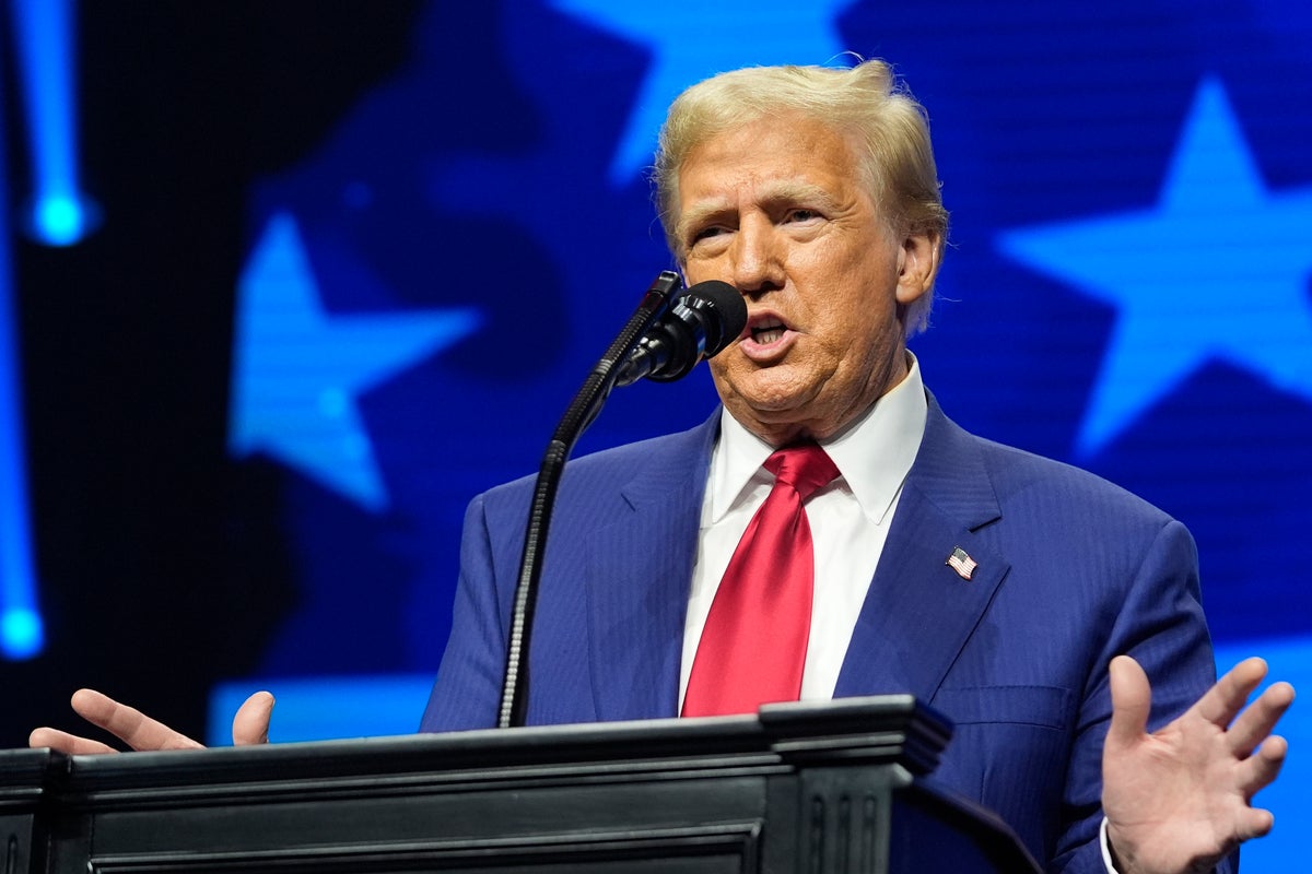 Watch: Trump campaigns in Austin ahead of Joe Rogan interview | The ...