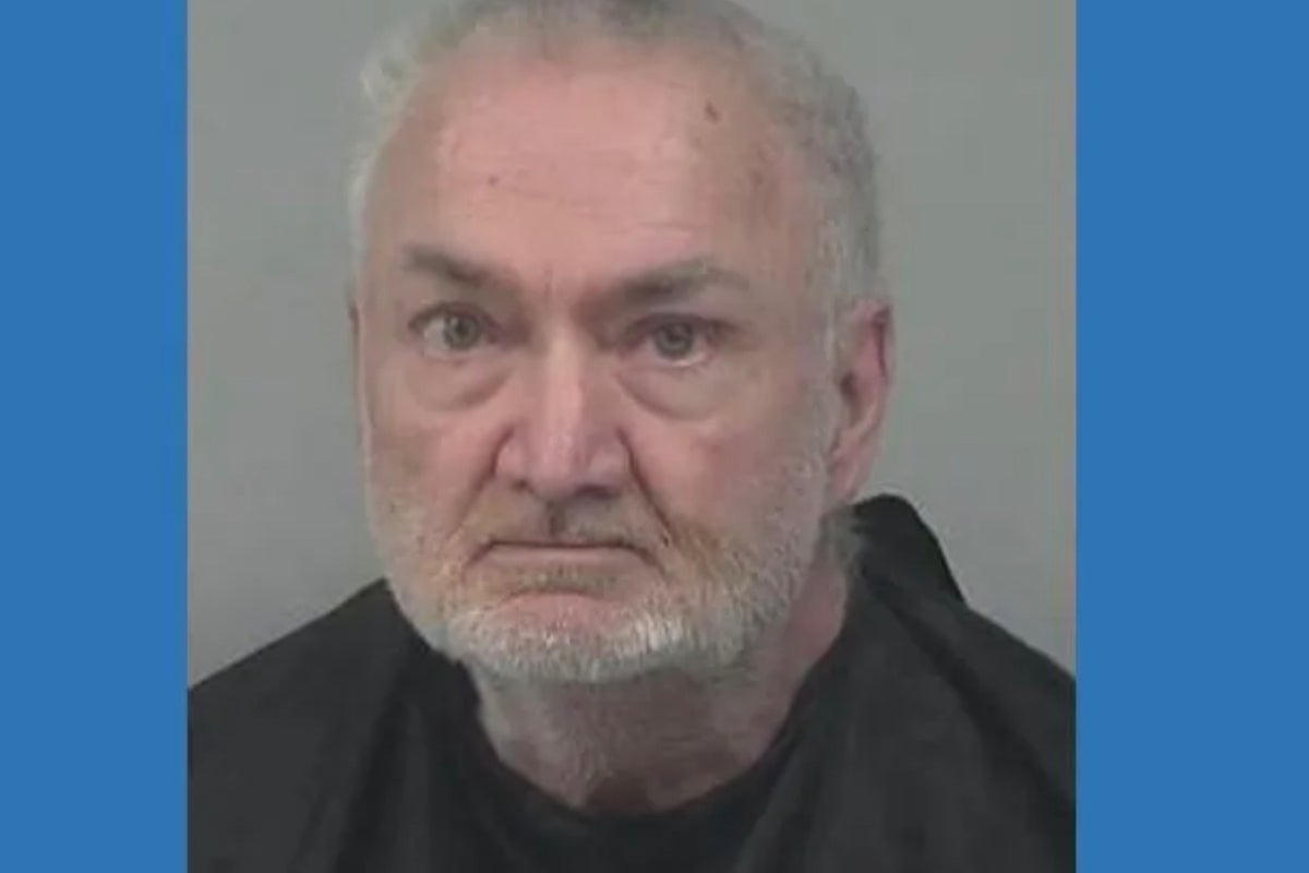 He told cops that a man he shot a man dead because he was holding a ...
