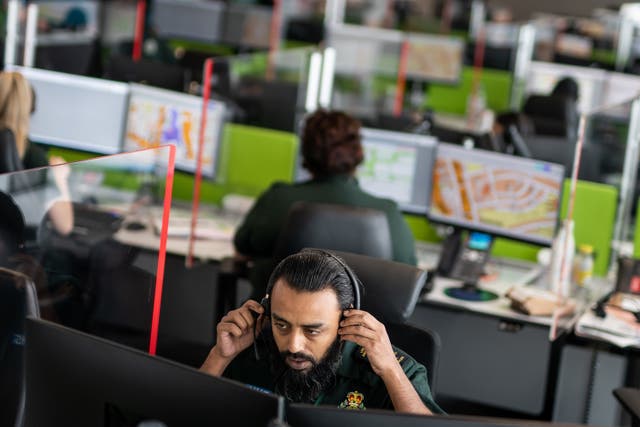 The reasons why ‘burned out’ 999 call handlers are leaving NHS | The ...