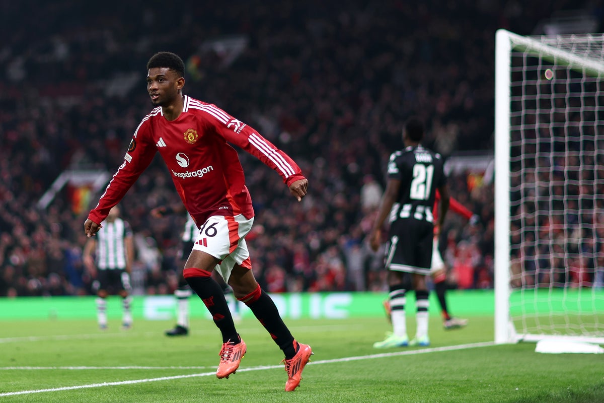 Manchester United v PAOK LIVE: Latest score and goal updates from ...