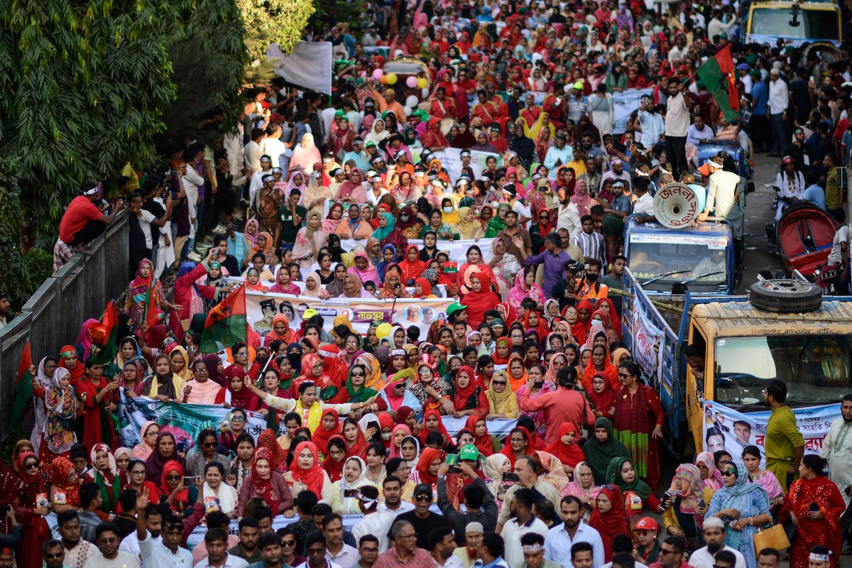 Thousands rally in Bangladesh capital as major political party demands ...