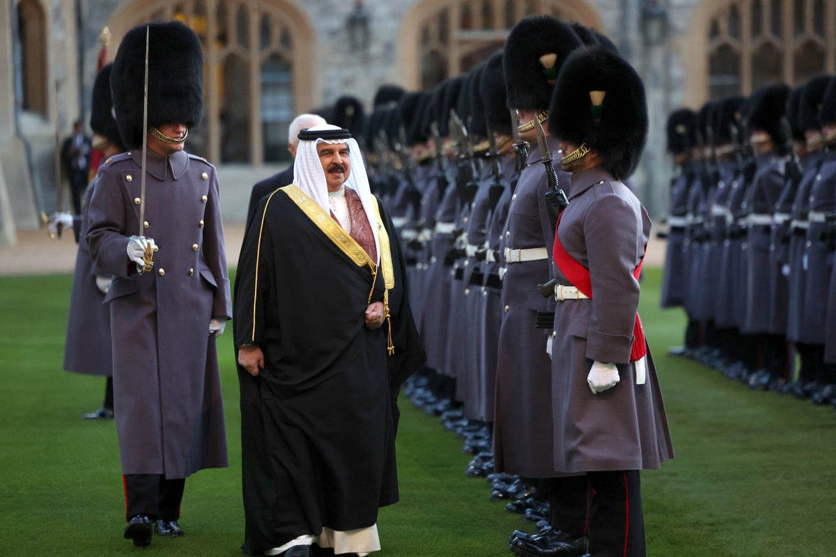 King hosts Bahrain’s sovereign at Windsor amid criticism of the visit ...