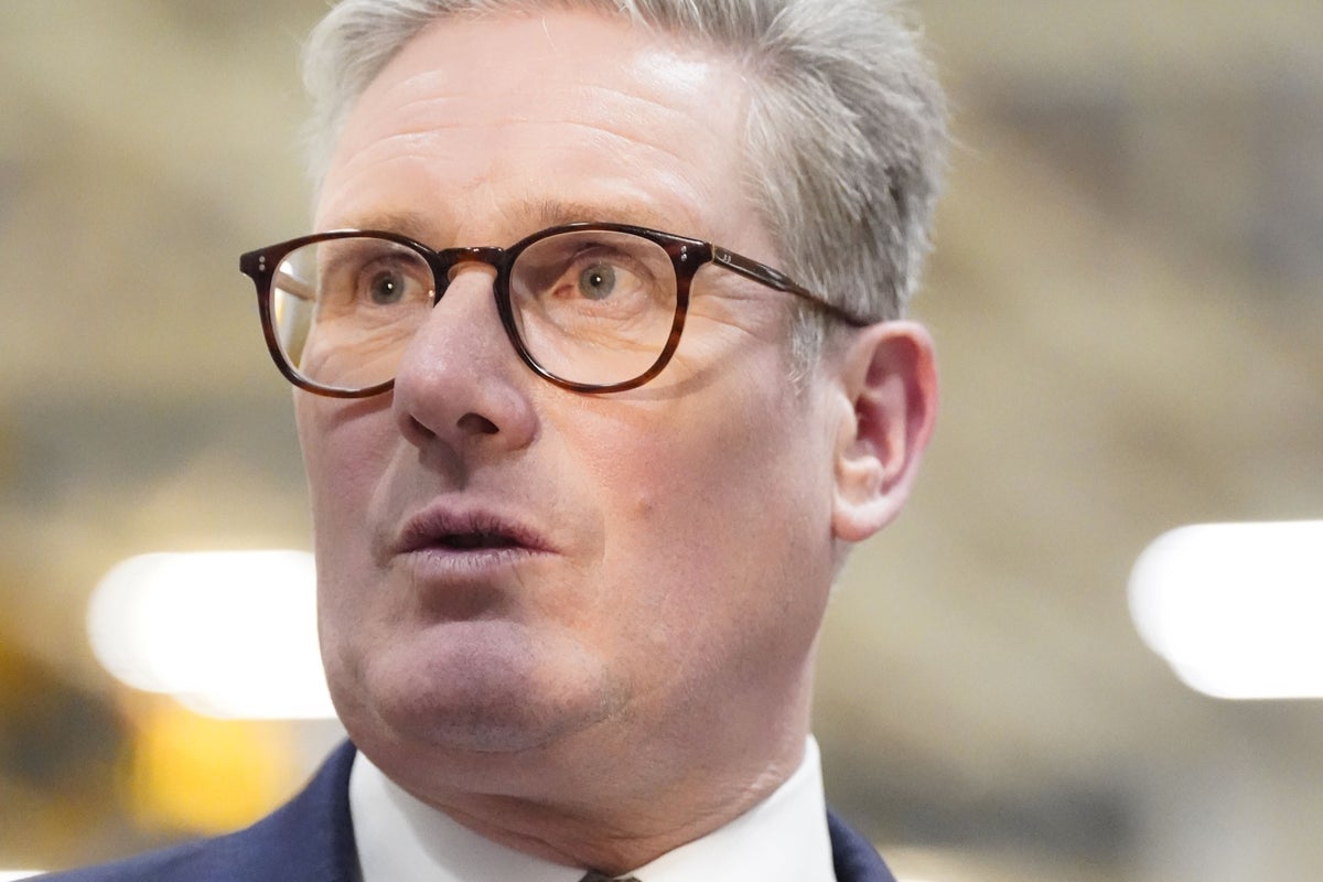 Starmer doubles down on ‘tractor tax’ claim ahead of huge protest | The ...