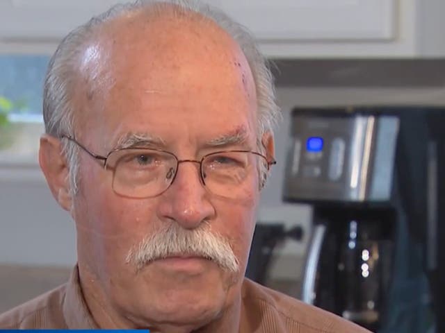 A postal worker saw a man fall and rushed to help — now he’s ...