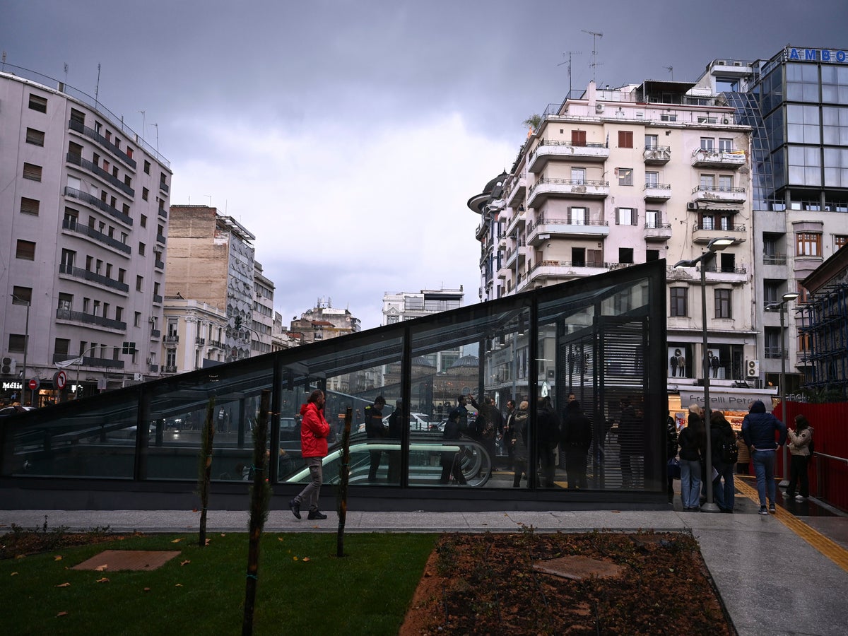 Images Of Modern Greece Society & Culture In Modern Greece & Croatia