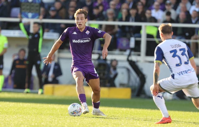 Fiorentina midfielder Edoardo Bove collapses during Serie A match | The ...