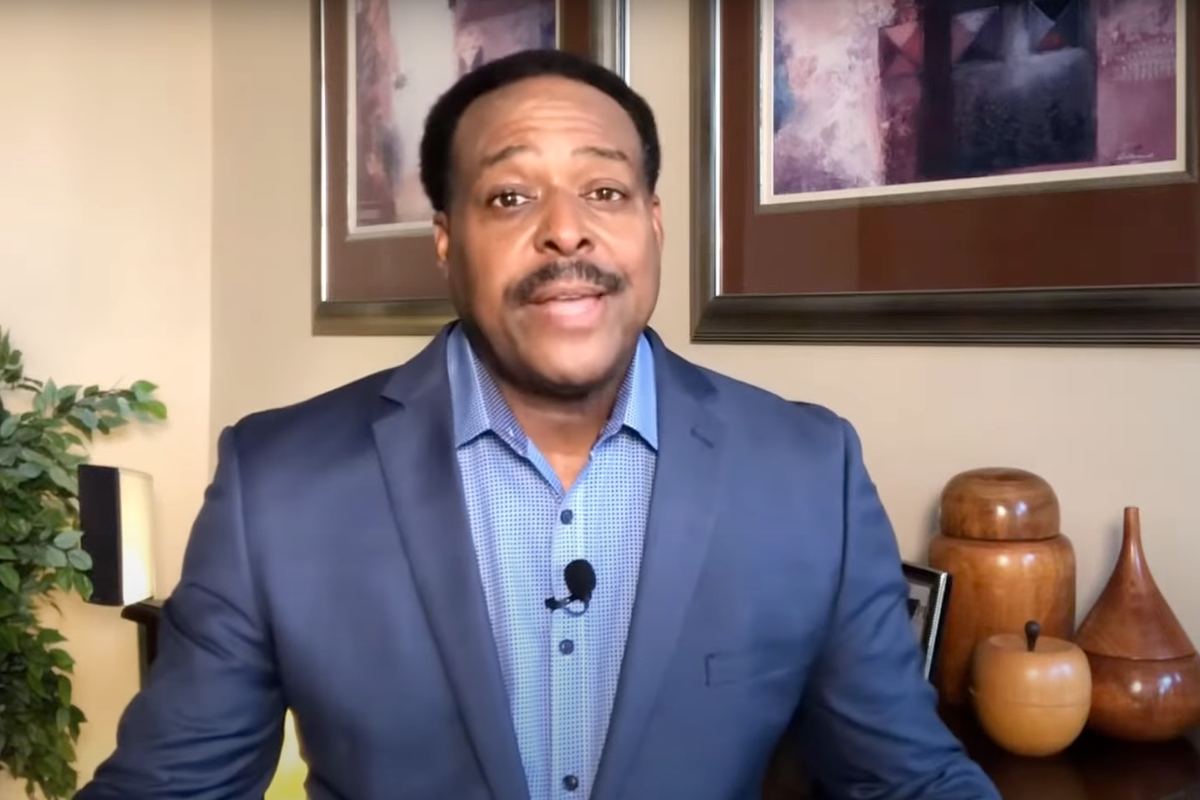 NBC anchor Leon Harris stepping down to ‘focus on health issues’ after ...