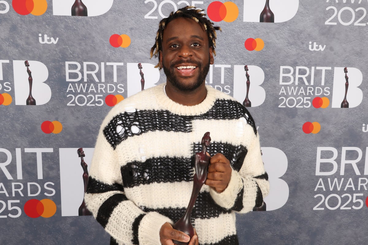 Singer-songwriter Myles Smith wins Brits Rising Star award 2025 | The ...