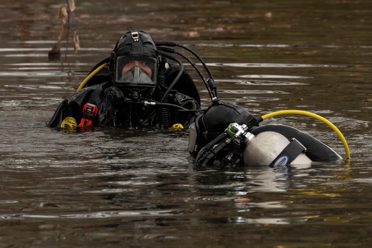 Police divers and dogs return to Central Park as search for ...