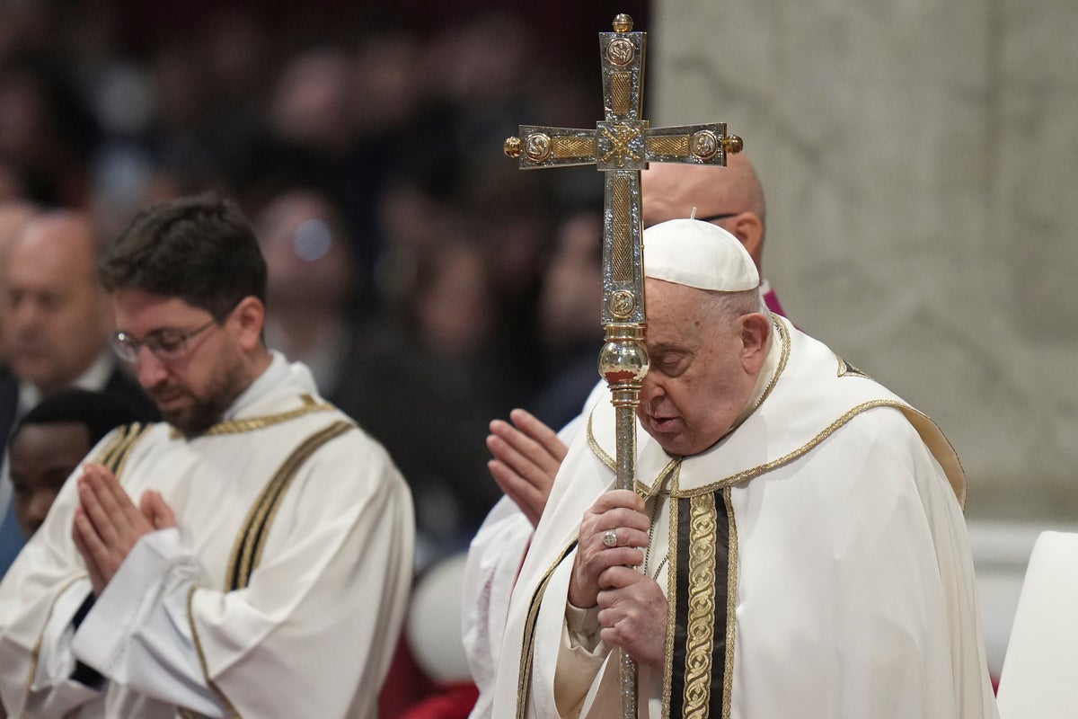 Pope wraps up busy Christmas season by calling for culture of welcome ...