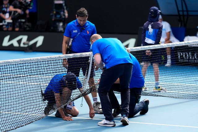 Jannik Sinner had ‘big luck’ after feeling ‘dizzy’ in bizarre Australian Open win | The Independent