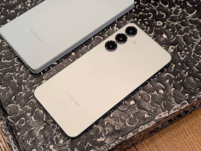 Samsung Galaxy S25 early review: First impressions of new AI features ...