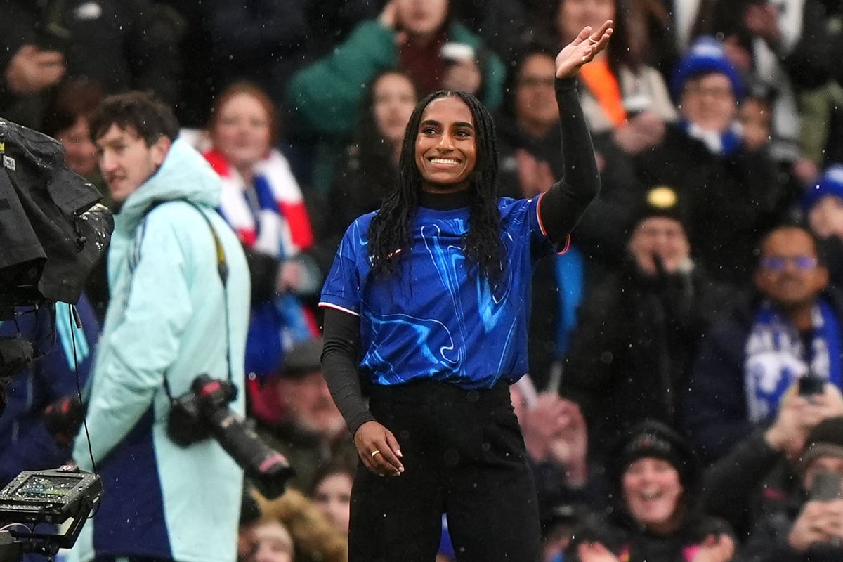 Chelsea break women’s world transfer record to sign US star Naomi Girma ...