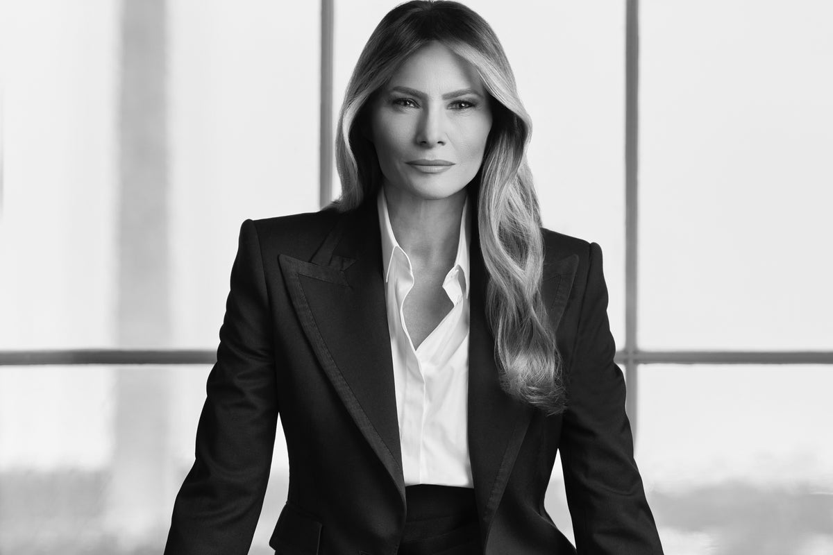 ‘This looks like a Suits promo photo’: Melania Trump’s new First Lady ...