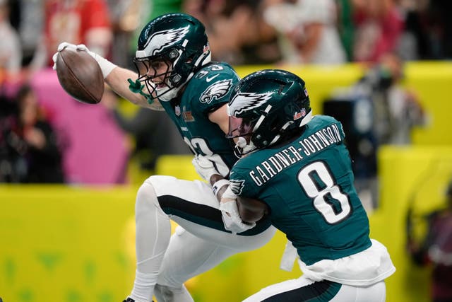 Eagles dominate Patrick Mahomes and Chiefs in crushing Super Bowl ...