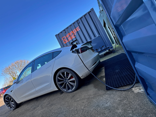 Container-based ‘portable’ EV chargers to boost UK’s charging network ...