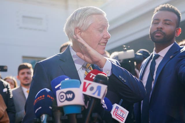 Trump spurns neocons, foreign policy hawks with his effort to reach a ...