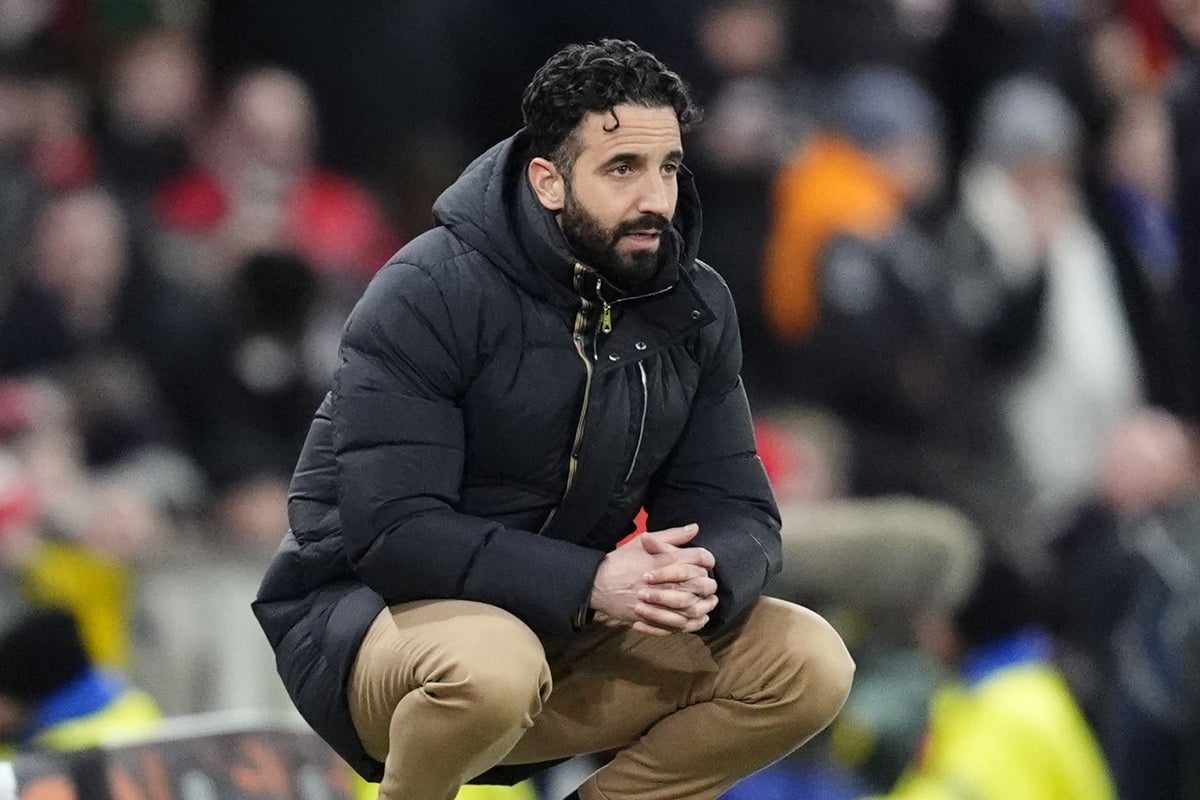Man Utd consider debut for unheard-of youngster vs Leicester after late ...