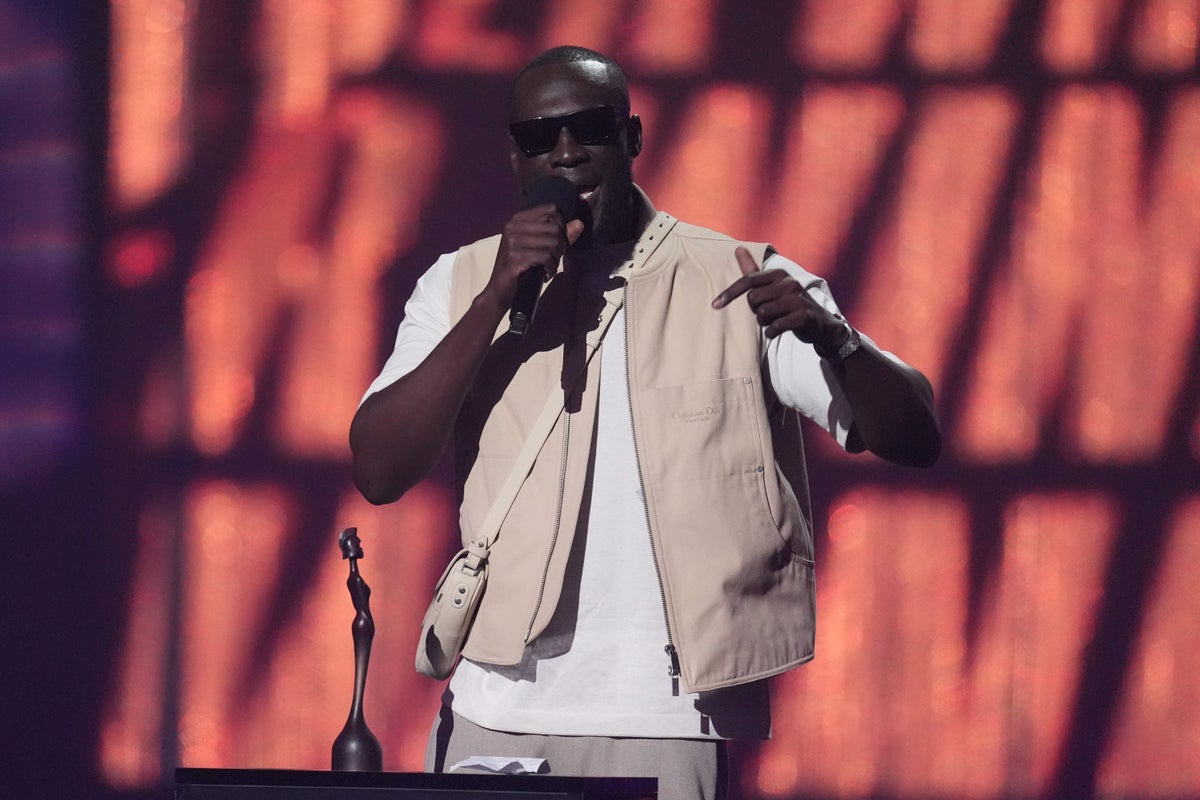 Rapper Stormzy to receive honorary degree from Cambridge University ...