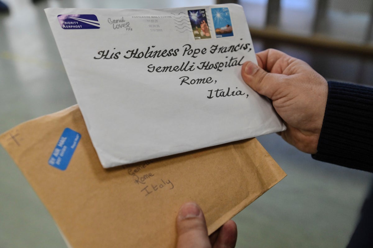 Italian postal service sees surge in mail for Pope Francis, much sent ...