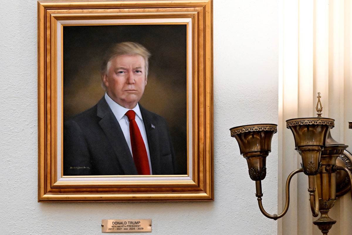There’s a reason why Trump hates his portrait – it’s not the artist ...