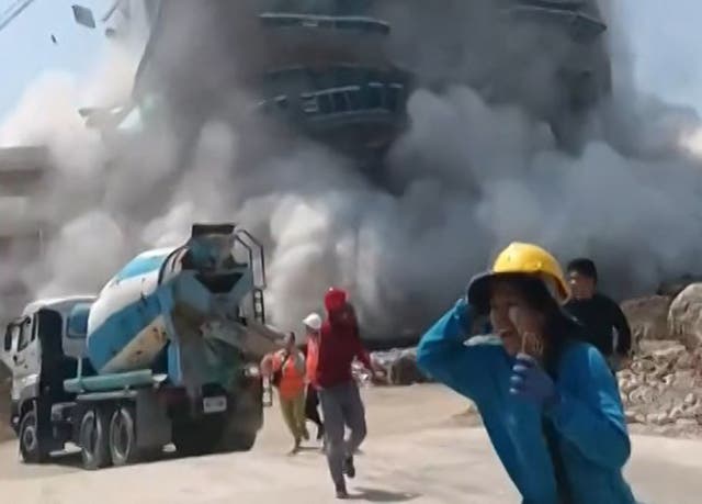 Hundreds feared dead as massive 7.7 magnitude earthquake strikes ...
