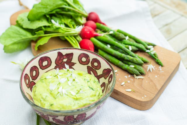 What to do with wild garlic: Recipes and tips from top chefs | The ...