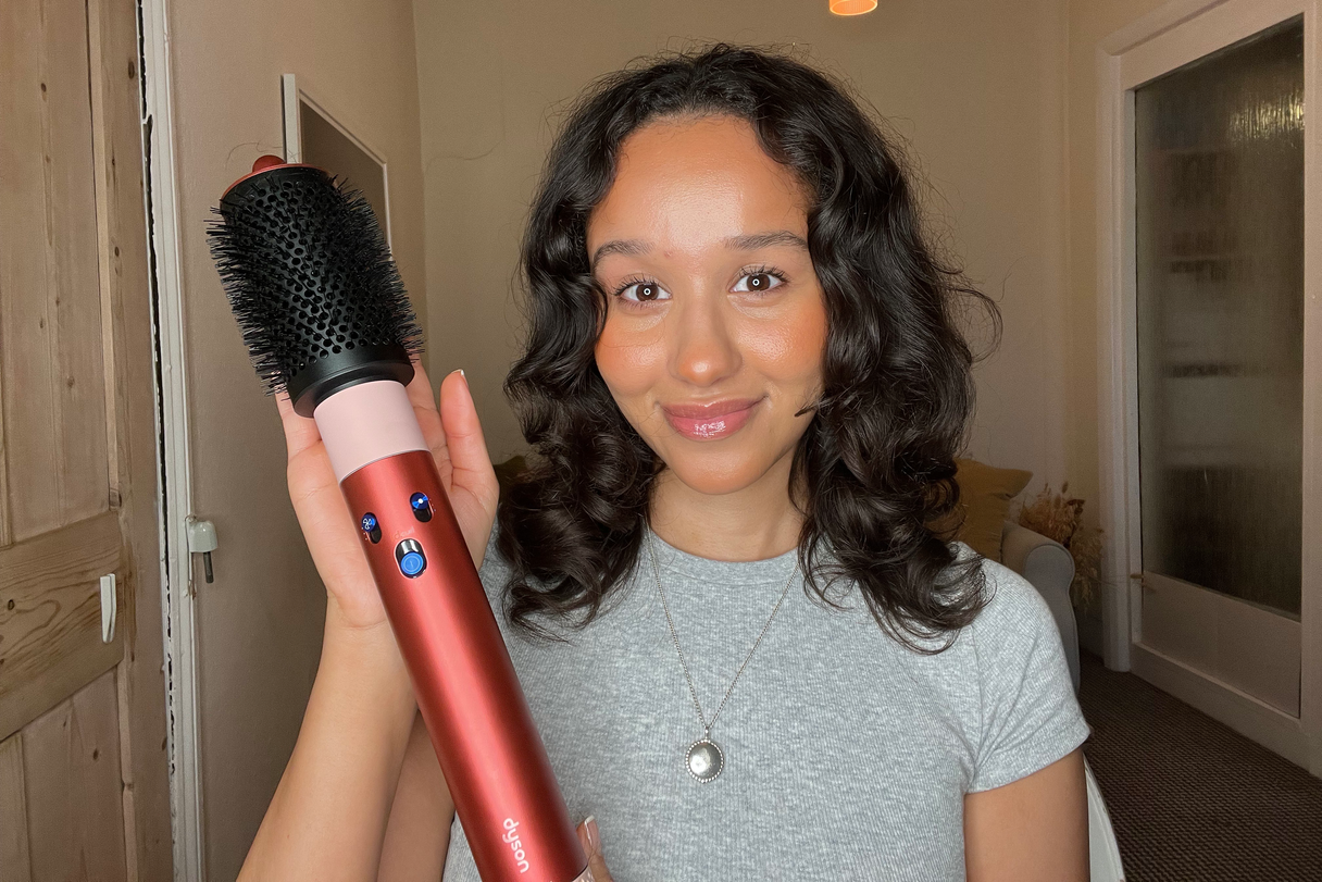 Dyson’s new airwrap id promises ‘perfect curls with no heat damage ...