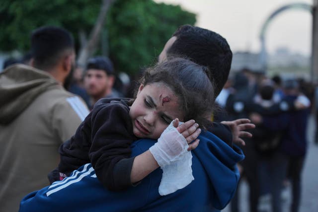 Israeli bombing of Gaza school housing displaced Palestinians kills at ...
