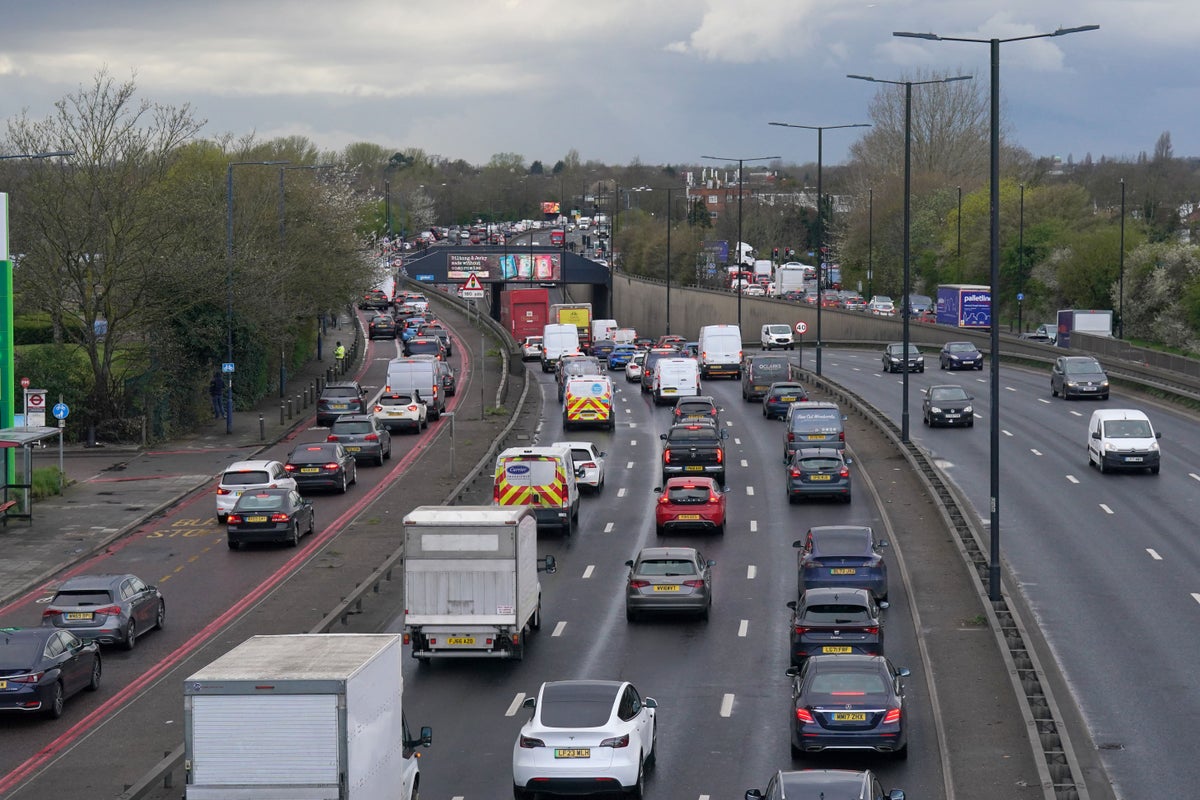 Easter weekend traffic threatens ‘hat-trick of hold-ups’ for bank ...