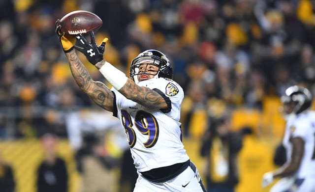 Ex-cop sues NFL legend Steve Smith Sr. over alleged affair with wife ...