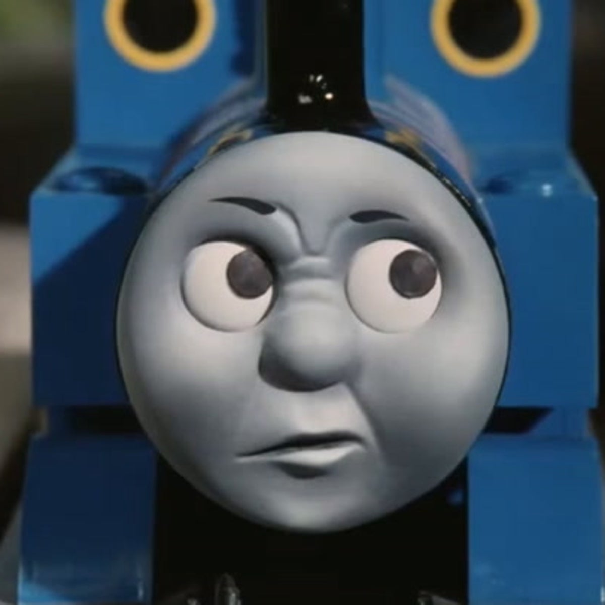 thomas pilot on face