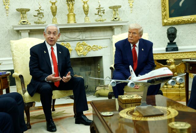 Retrofitting Trump’s Qatari Boeing jet for use as Air Force One ...