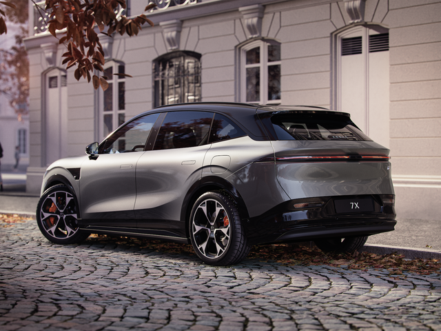 Zeekr 7X review: The best premium electric SUV you can’t buy (yet ...
