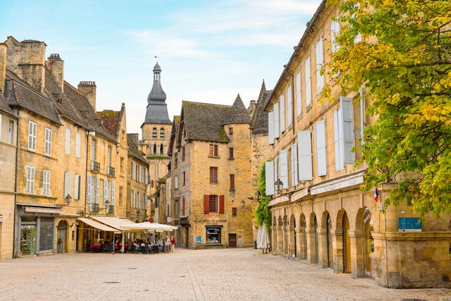 Inside France’s Golden Triangle with 1,000 castles and scenic drives ...