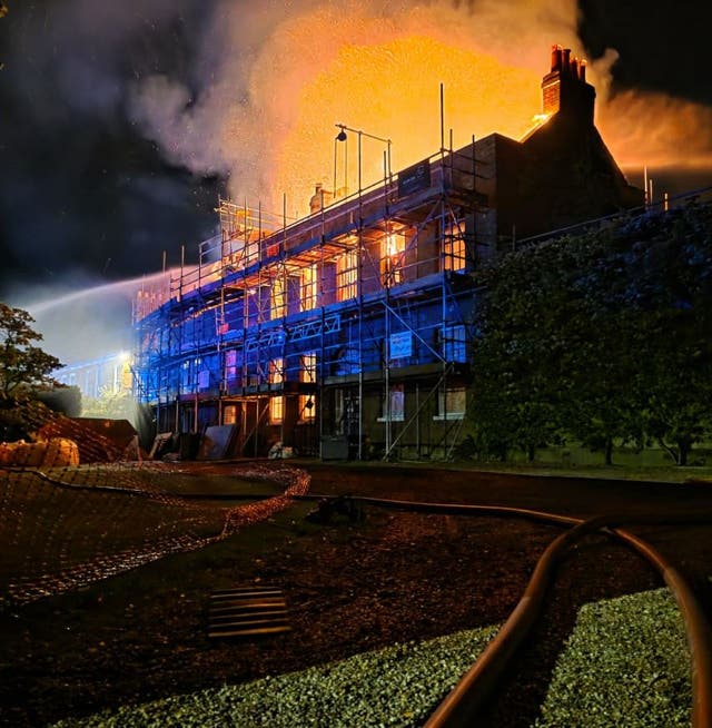 Dramatic fire destroys £4.5m Grade II-listed mansion in north London ...