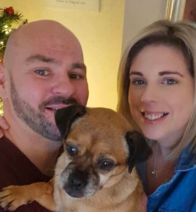 Woman went through menopause at age 15 after being born without ovaries ...