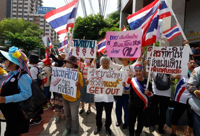 Thailand and Cambodia: Why tensions are flaring over long-disputed border again | The Independent