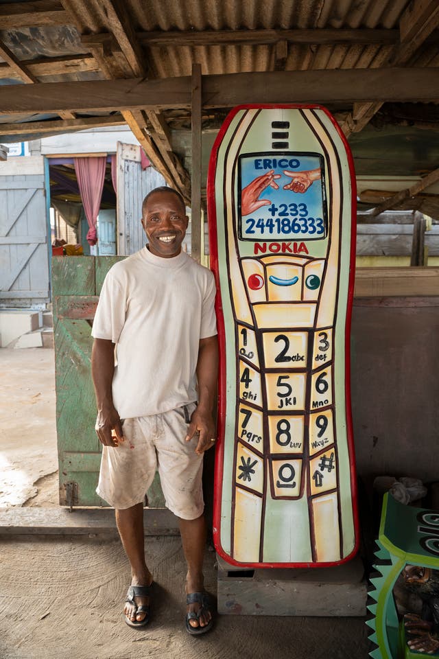 Meet Ghana’s fantasy coffin makers: A glimpse into a joy-filled funeral ...