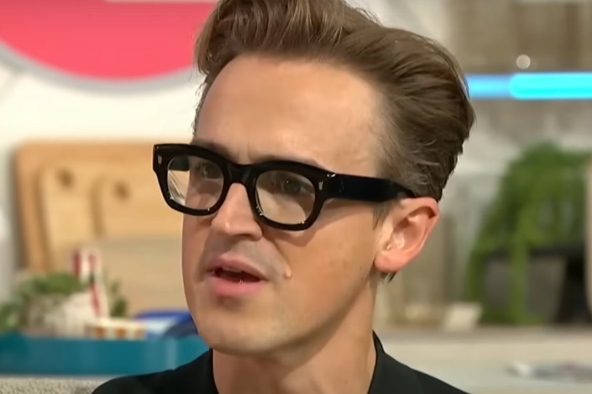 Tom Fletcher: McFly singer forced to apologise for ‘insensitive’ post ...