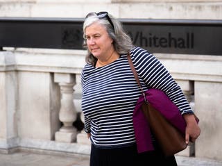 Treasury minister Emma Reynolds forgets where new Thames crossing is ...