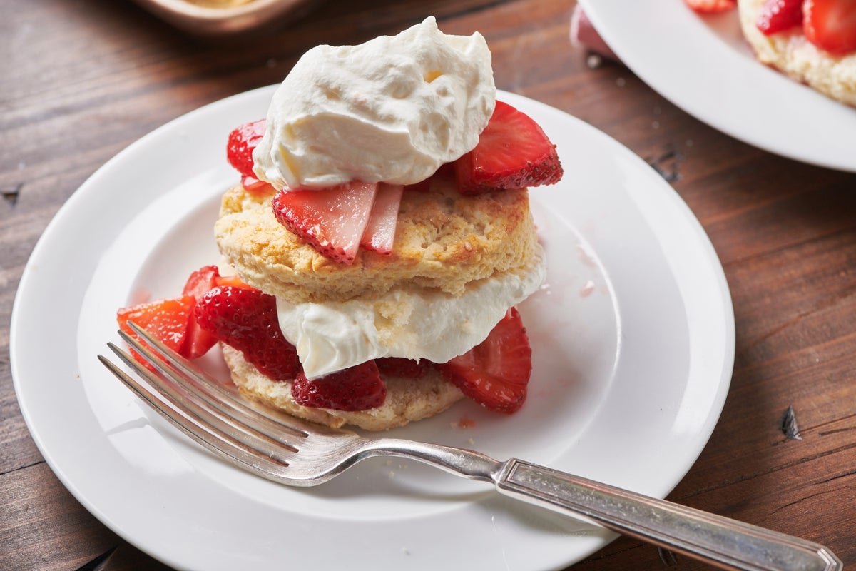 Don't let the season go by without making strawberry shortcake | The ...