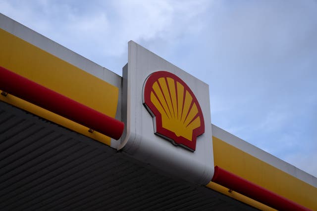 Would Shell and BP creating a £200bn oil behemoth actually be a good ...